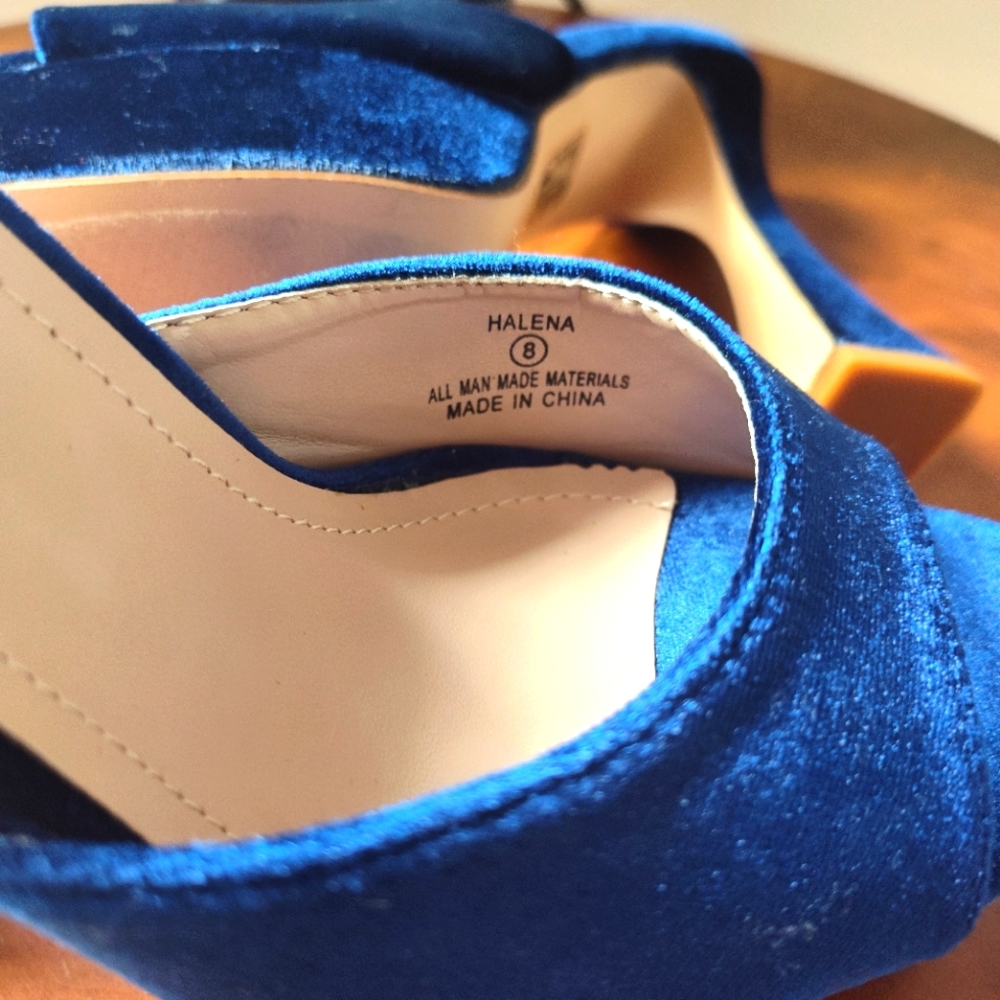 Lulus Halena Blue Velvet Platform Mule - Gem